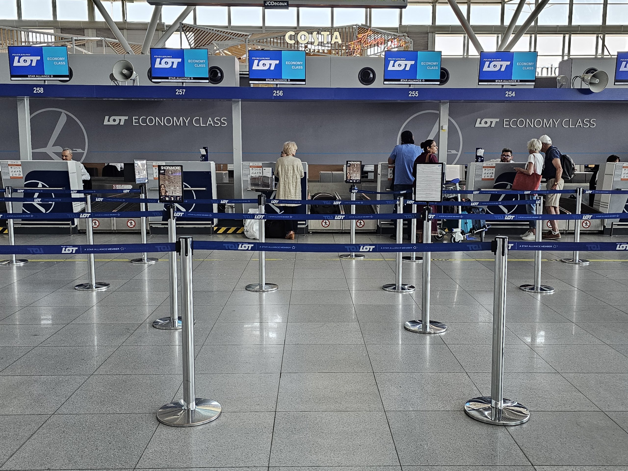 LOT check-in gratis - hvornår og hvordan